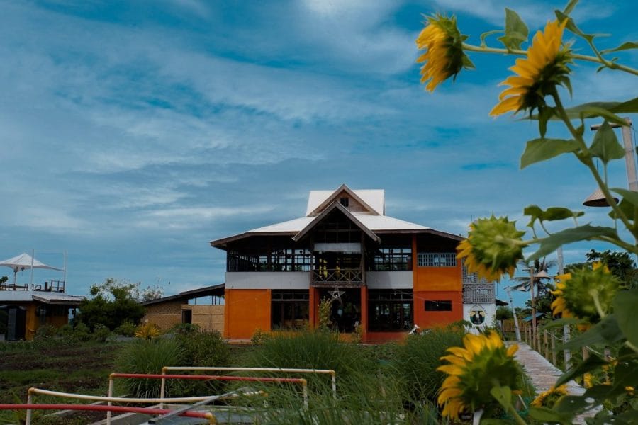 Where to Eat in Camiguin: Best Restaurants & Local Foods to Try!